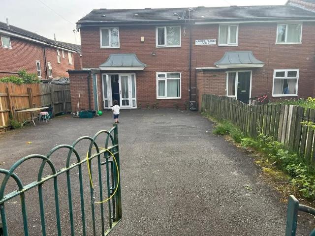 Maurice Pariser Walk, Manchester M8, 3 bed semi detached house to rent, £1,550 pcm | PrimeLocation