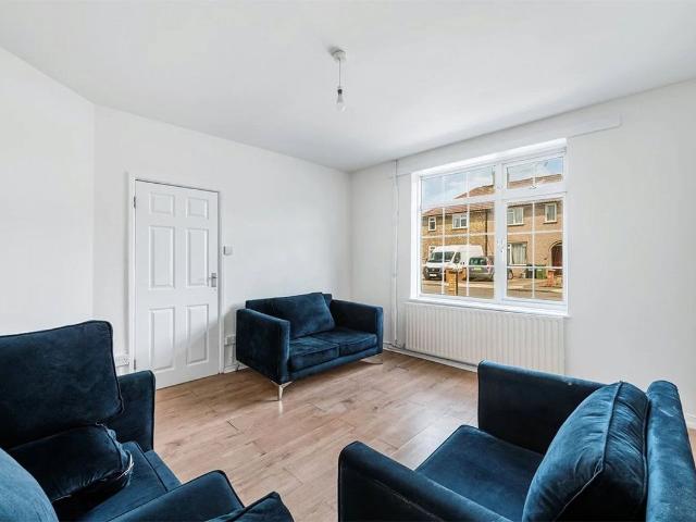 Maurice Street, London W12, 3 bed detached house to rent, £3,200 pcm | PrimeLocation