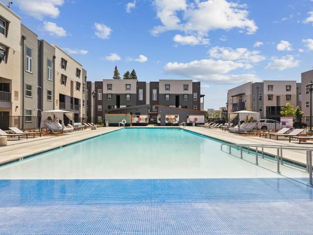 Maven on Broadway 1 Bedroom Apartment for Rent at 230 Broadway, Sacramento, CA 95818 Upper Land Park