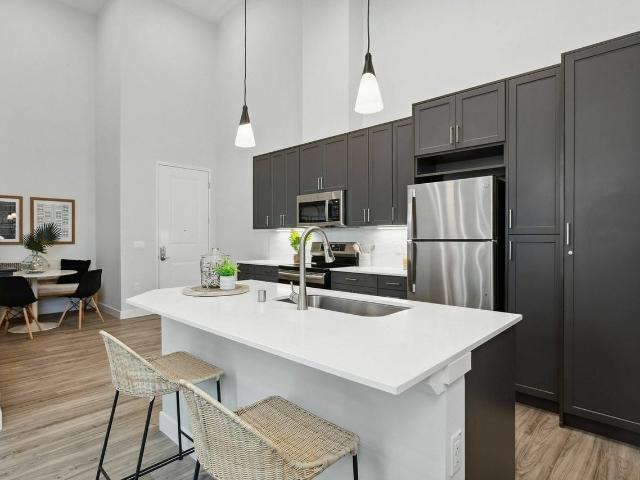 Maven on Broadway 2 Bedroom Apartment for Rent at 230 Broadway, Sacramento, CA 95818 Upper Land Park