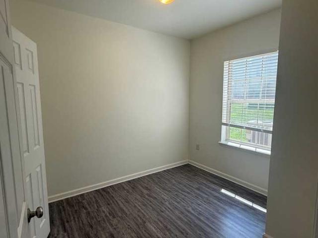 Maverick Apartments! 4 Bedroom Apartment for Rent at 2 Morningstar Ln, Shippensburg, PA 17257