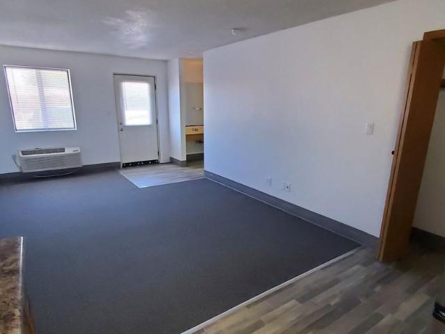 Maverick Rentals Studio Apartment for Rent at 3062 3068B & 3062 US Highway 24, Beloit, KS 67420