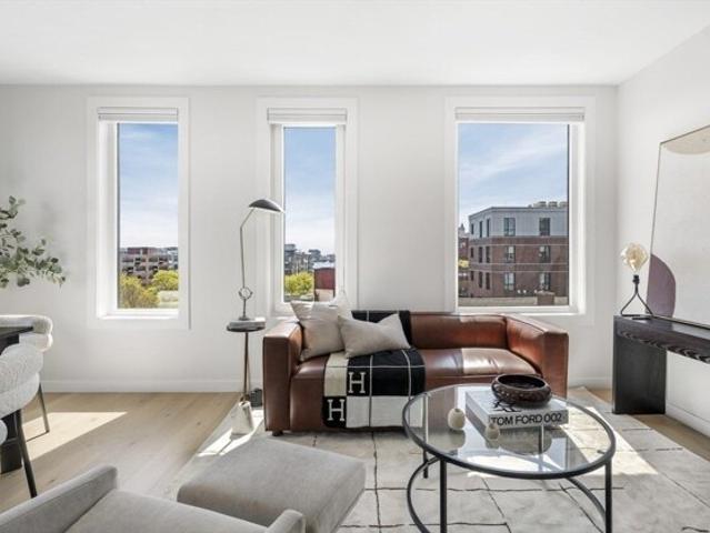 Maverick Sq Ph,boston, Condo For Sale
