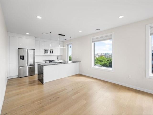 Maverick Sq Ph,boston, Condo For Sale