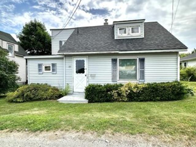 Maverick St, Rockland, Home For Sale
