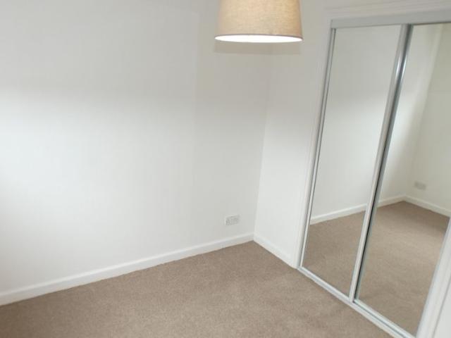 Mavisbank Gardens, Glasgow, G51 1HN