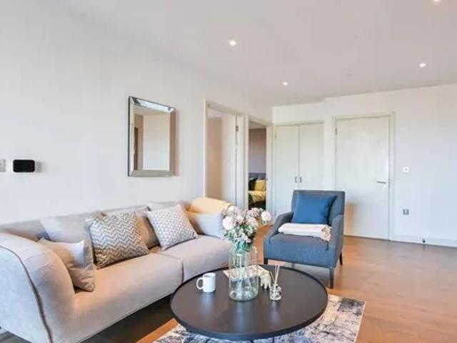 Mawes House, Ash Avenue, London, SE17 1GJ, United Kingdom | 2 bed apartment for rent #140397854 | Rentberry