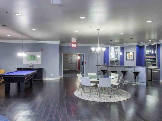 Maxwell Apartments 1 Bedroom Apartment for Rent at 530 E Ohio St, Indianapolis, IN 46204 Downtown Indianapolis