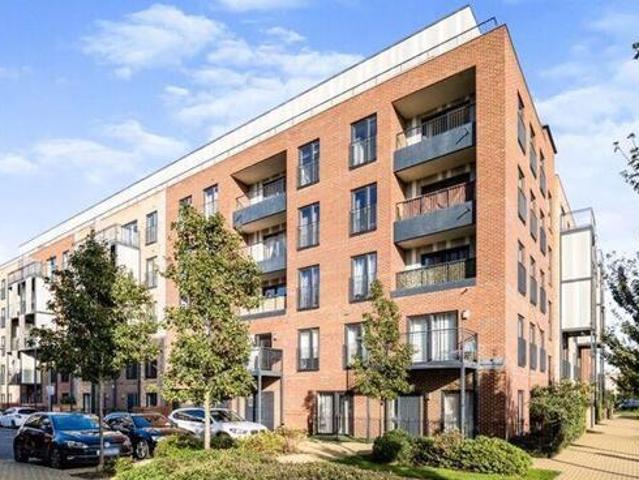 Maxwell Road, Arc Court, Romford Rm Fh, 1 Bedroom Flat