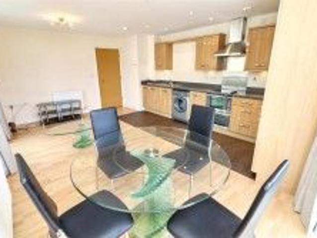 Maxwell Road, Borehamwood