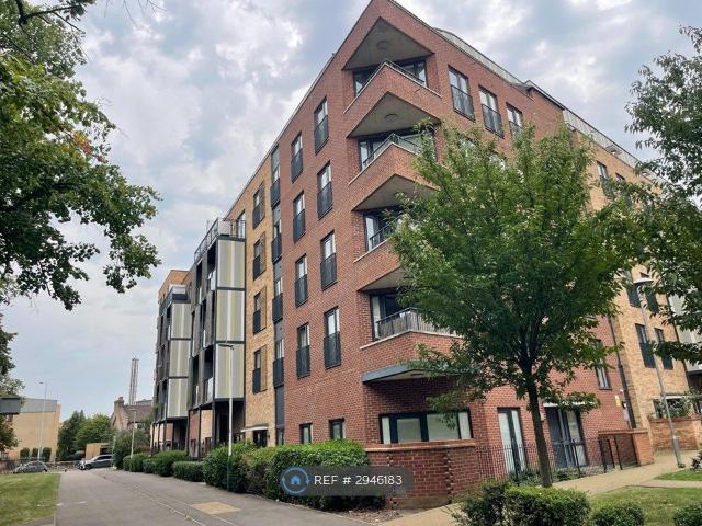 Maxwell Road, Romford RM7, 1 bed flat to rent, £1,400 pcm | PrimeLocation
