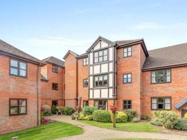 Maxwell Road, The Hollies Maxwell Road, 2 Bedroom Flat