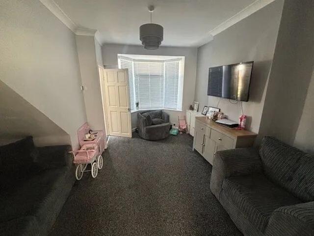 Max Road, Dovecot, L14 4BG