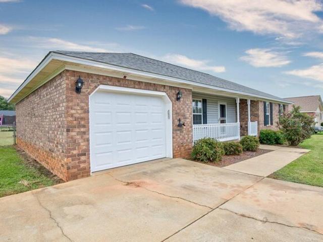 Maxie St, Dalzell, Home For Sale