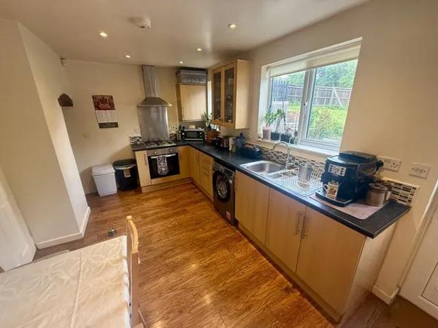 May Avenue, Worcester, WR4