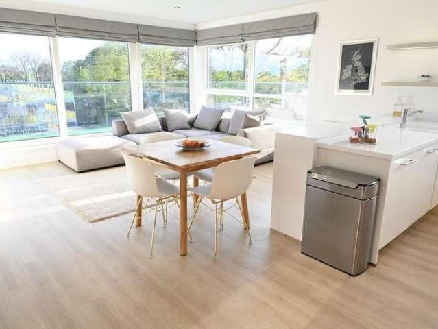 May Baird Gardens, Top Floor Penthouse, AB25