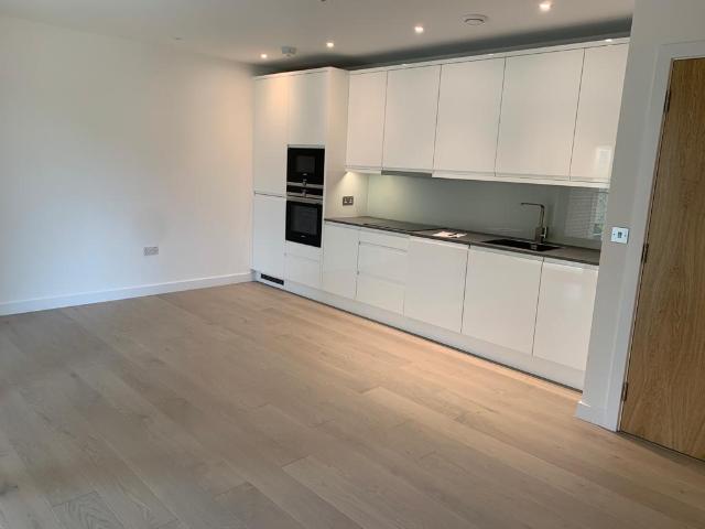 May House, Achill Close, Colindale, NW9 1 bed apartment to rent £1,950 pcm £450 pw