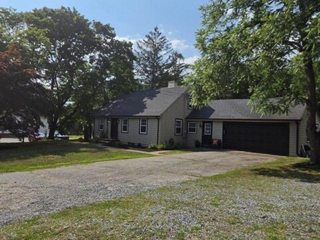 May St, North Attleboro, Home For Sale