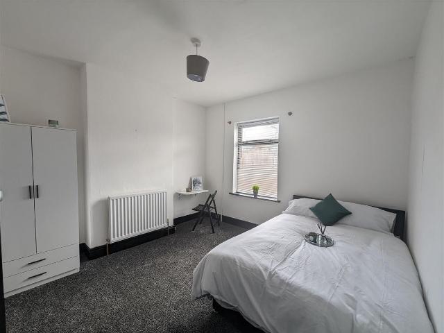 May Street, Walsall WS3, Room to rent, £575 pcm | PrimeLocation