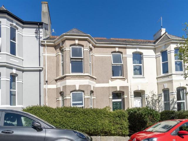 May Terrace, Plymouth 5 bed house to rent £2,250 pcm £519 pw
