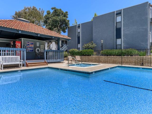 Maya Linda Apartments 1 Bedroom Apartment for Rent at 9646 Carroll Canyon Rd Ofc, San Diego, CA 92126 Mira Mesa