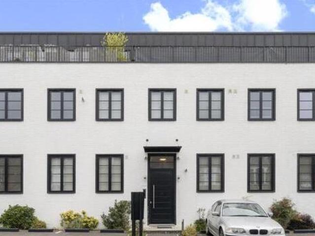 Maybank Road, South Woodford, 1 Bedroom Apartment