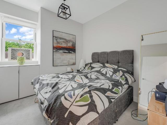 Maybank Road, South Woodford, London E18, 1 bed flat to rent, £1,650 pcm | PrimeLocation