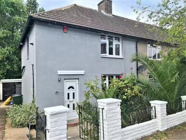Mayeswood Road, London 3 bed end of terrace house for sale £.