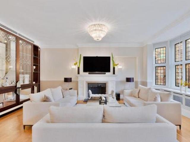 Mayfair, Mount Street, London, 4 Bedroom Duplex