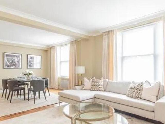 Mayfair, Hill Street, 3 Bedroom Apartment