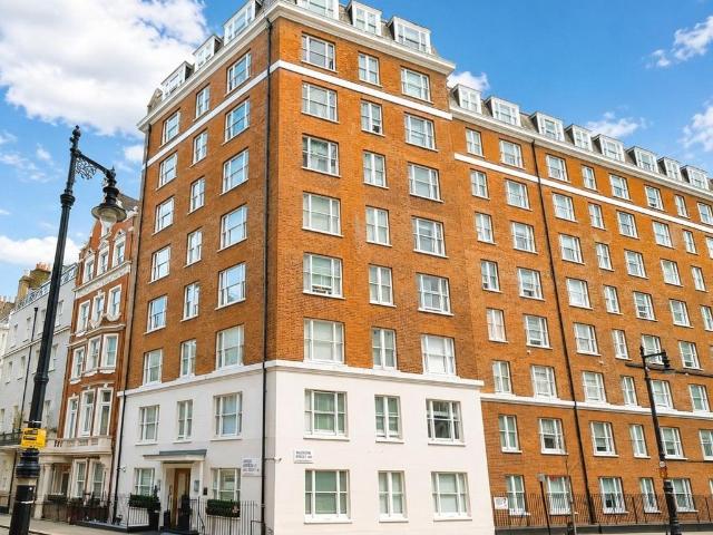 Mayfair, London W1J 1 bed apartment to rent £3,510 pcm £810 pw