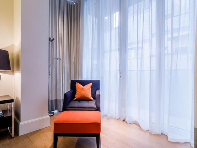 Mayfair, London W1K, 3 bed flat to rent, £25,566 pcm | PrimeLocation