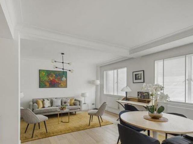 Mayfair, Piccadilly, London, 2 Bedroom Flat