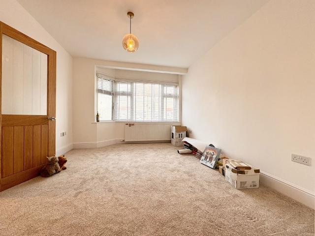 Mayfair Road, Dartford, DA1