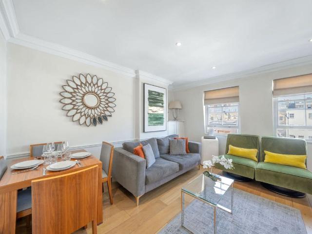Mayfair W1J, 2 bed flat to rent, £6,775 pcm | PrimeLocation