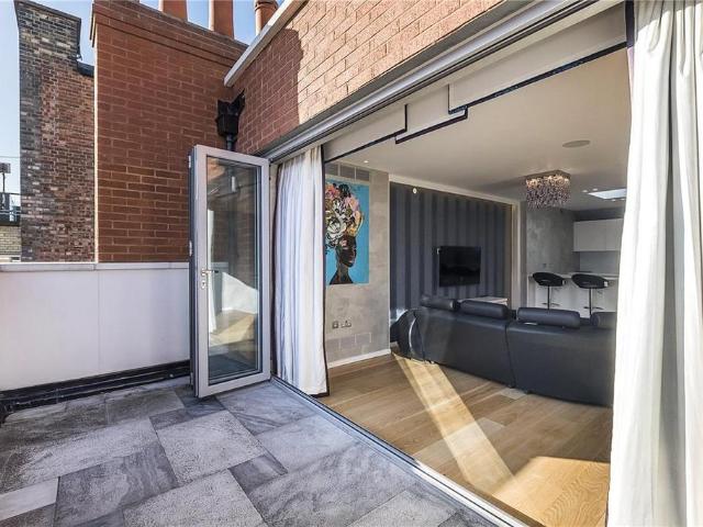 Mayfair W1S 3 bed apartment to rent £7,800 pcm £1,800 pw