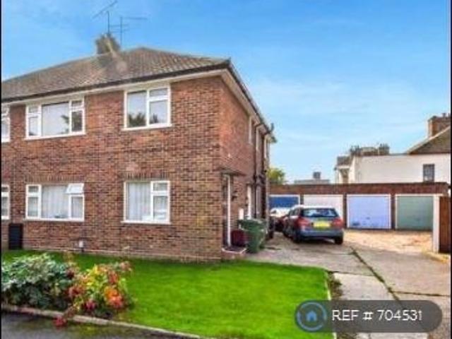 Mayfield, Bexleyheath, DA7 2 bed maisonette to rent £1,750 pcm £404 pw