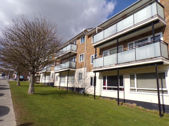 Mayfield Court, Brighton BN2, 1 bed flat to rent, £1,250 pcm | PrimeLocation