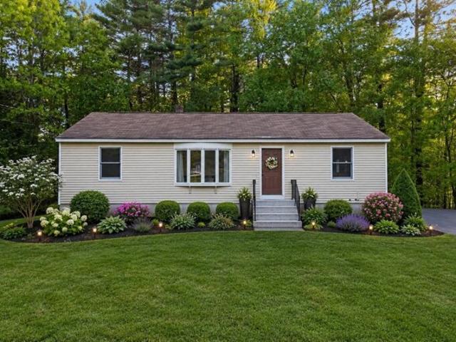 Mayfield Dr, Westbrook, Home For Sale