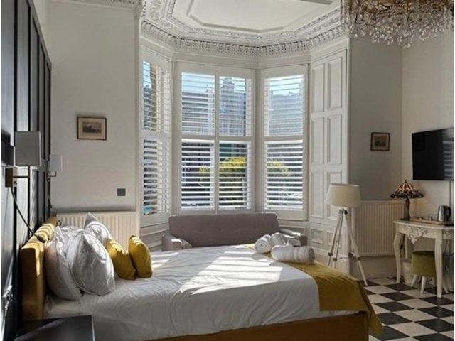 Mayfield Gardens, Edinburgh EH9, Room to rent, £940 pcm | PrimeLocation
