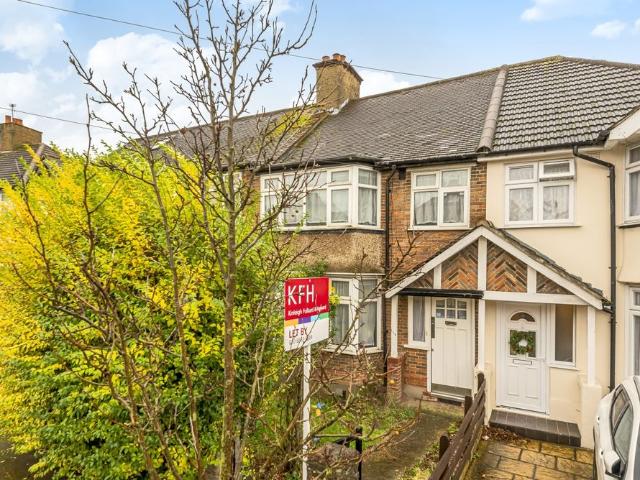 Mayfield Gardens, London, W7