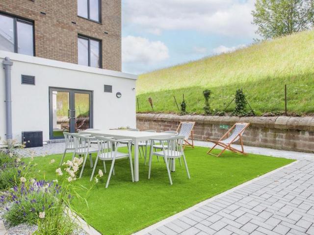 Mayfield Road, Edinburgh EH9 Studio to rent £1,430 pcm £330 pw