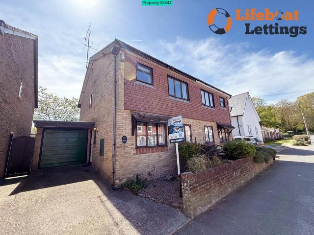 Mayfield Road, Lyminge, Folkestone. 3 bed semi detached house to rent £1,395 pcm £322 pw