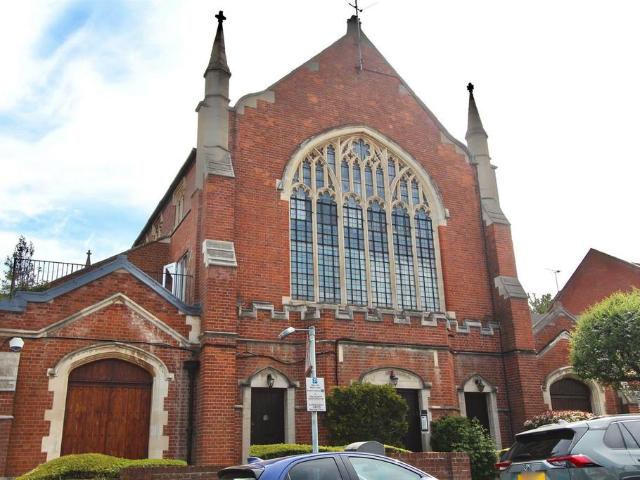 Mayfield Road, London N8 1 bed apartment to rent £1,800 pcm £415 pw