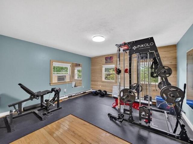 Mayflower Dr, Plymouth, Home For Sale
