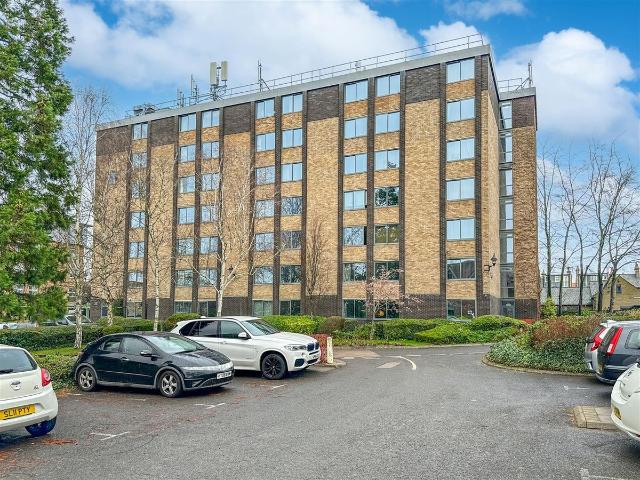 Mayflower House, Manhattan Drive, Cambridge CB4, Studio to rent, £1,230 pcm | PrimeLocation