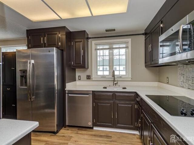Mayflower Way Unit O, Monroe, Condo For Sale