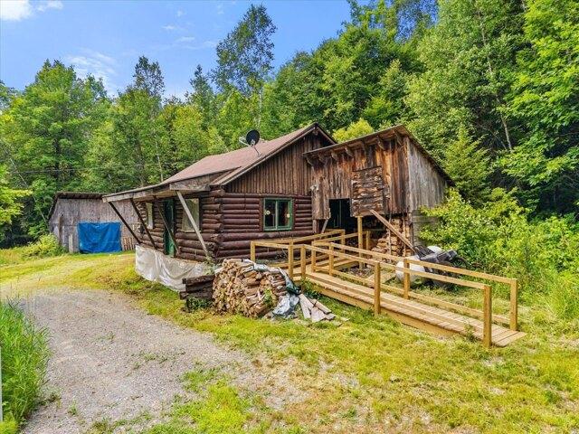Mayhew Rd, Starks, Home For Sale