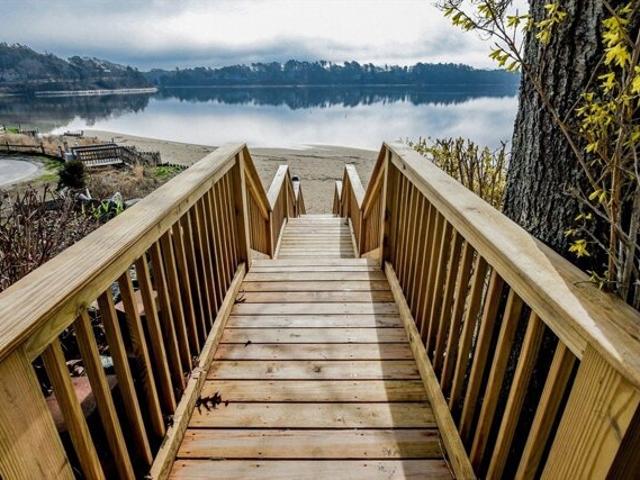 Maynard Ln Unit D, Bourne, Condo For Sale