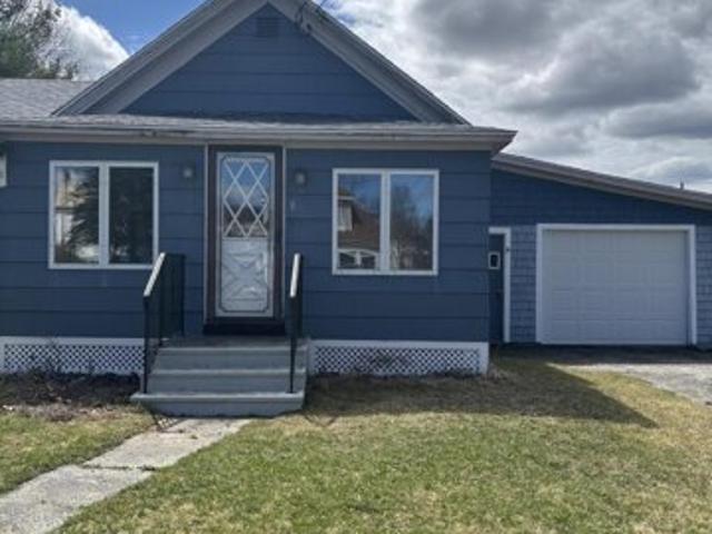 Maynard St, Washburn, Home For Sale